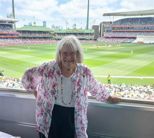 Widow of Invincibles legend Arthur Morris’ Ashes Test dream fulfilled ...
